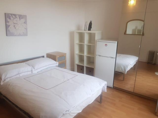 Room at Acton Lane, Greater London