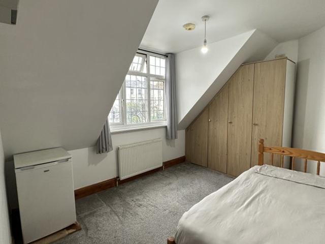 Room at Addiscombe Road, Greater London