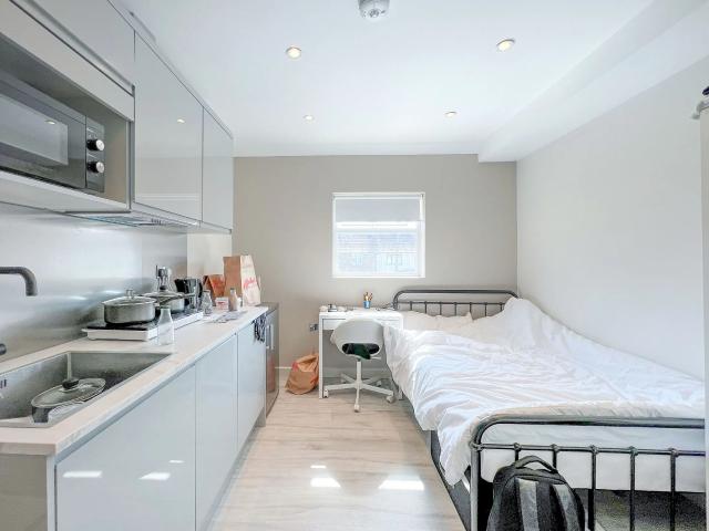 Room at Addison Gardens, Greater London
