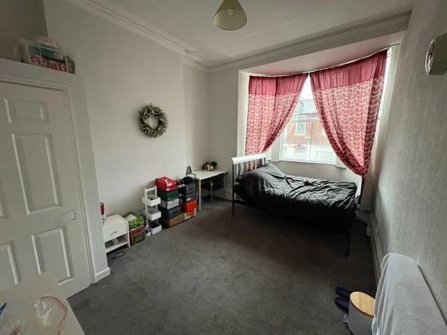 Apartment at Addison Road, Plymouth