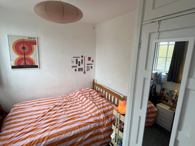 Room at Adelaide Road, Greater London