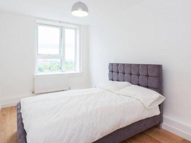 Room at Adelaide Road, Greater London
