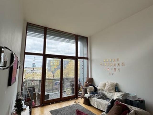 Room at Adler Street, Greater London