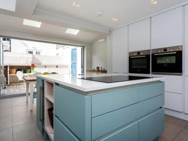 Room at Afghan Road, Greater London