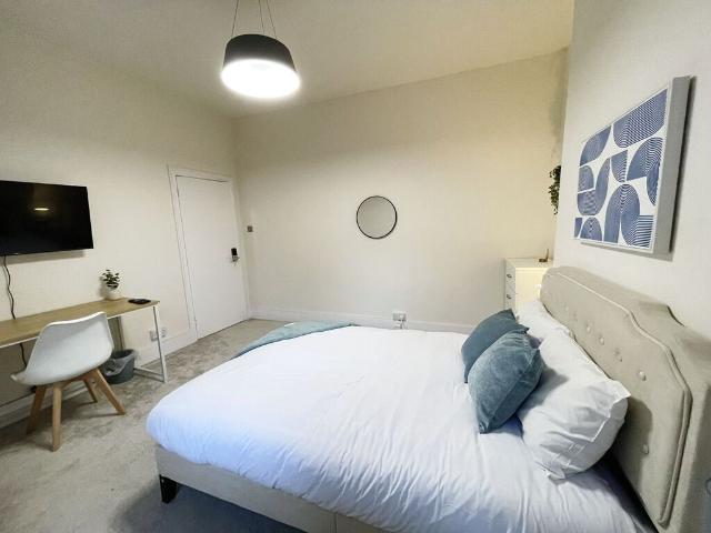 Room at Agamemnon Road, Greater London