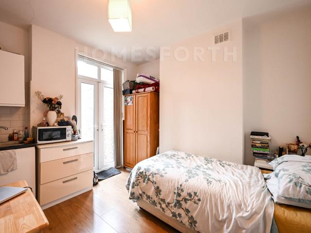 Room at Agincourt Road, Greater London