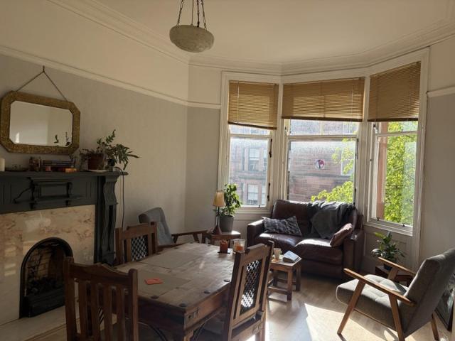 Room at Airlie Street, Glasgow