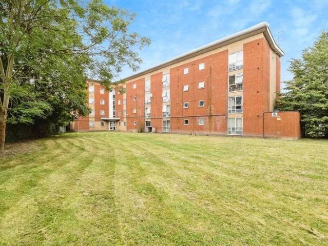 Room at Albatross Close, Greater London