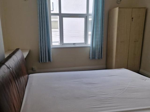 Room at Albany Road, Coventry