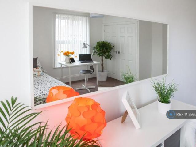 Room at Albert Terrace, Middlesbrough
