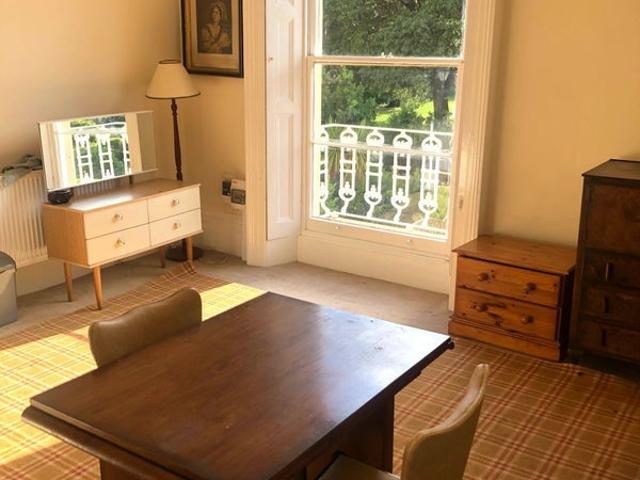 Room at Albert Avenue, Weston super Mare
