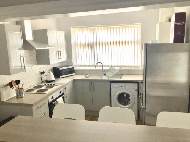 Room at Albert Edward Road, Liverpool