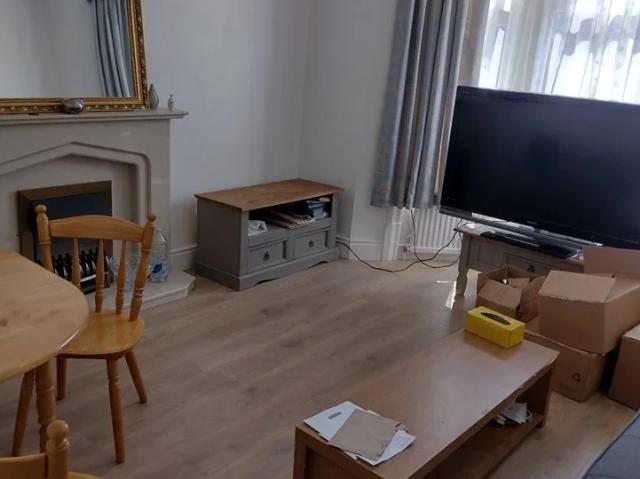 Room at Albert Road, Blackpool