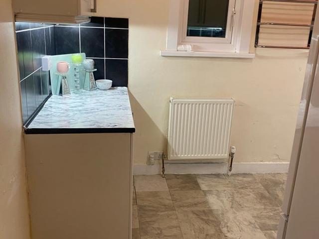 Room at Albert Road, Greater London