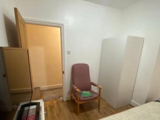 Room at Albert Road, Greater London