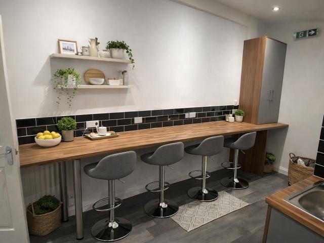 Room at Albert Road, Wyre Forest