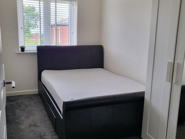 Room at Albert Street, Chadderton