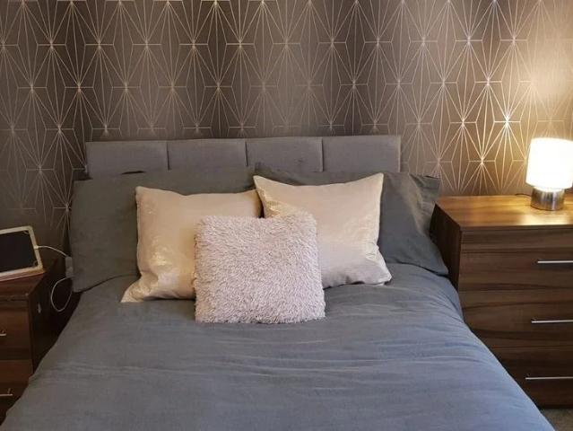 Room at Albion Street, Burnley
