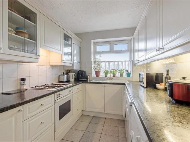 Room at Albion Street, Greater London