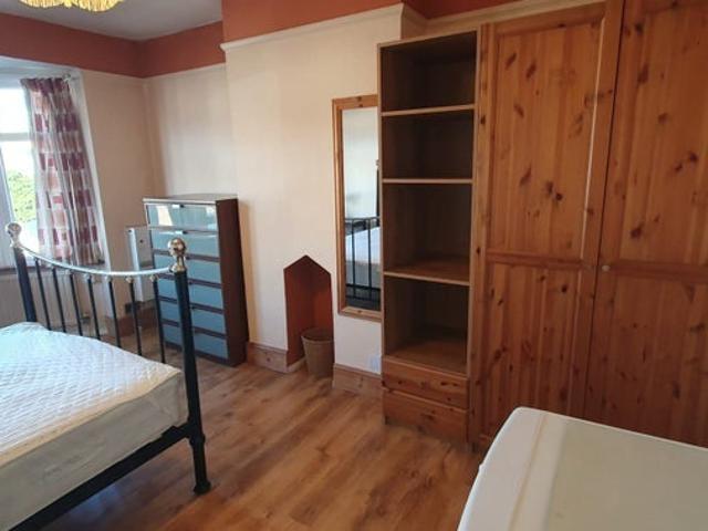 Room at Alderney Avenue, Greater London