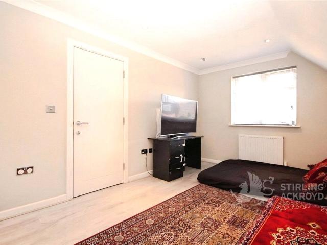 Room at Aldershot Road, Guildford