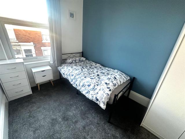 Room at Alert Street, Preston
