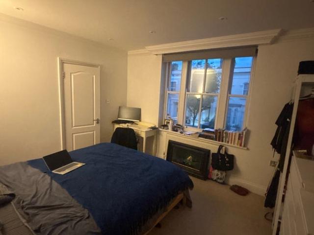 Room at Alexander Road, Greater London