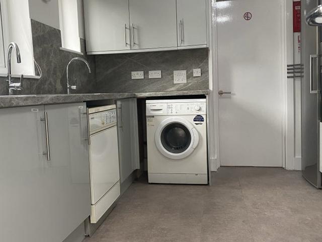 Room at Alexandra Road, Brentwood