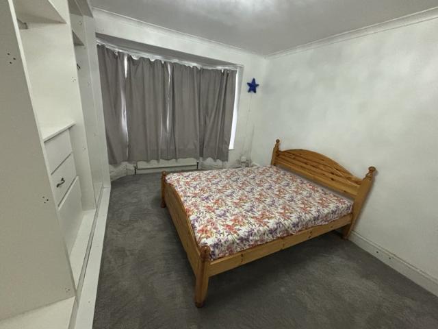 Room at Alexandra Road, Slough