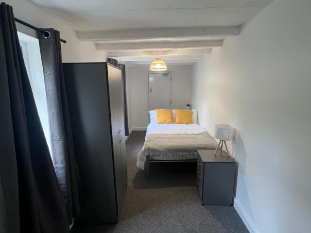 Room at Alexandra Road, South Kesteven