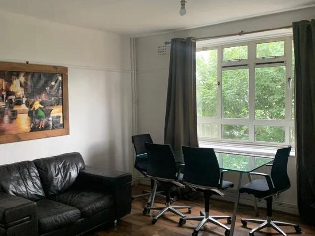 Room at Alfreda Street, Greater London