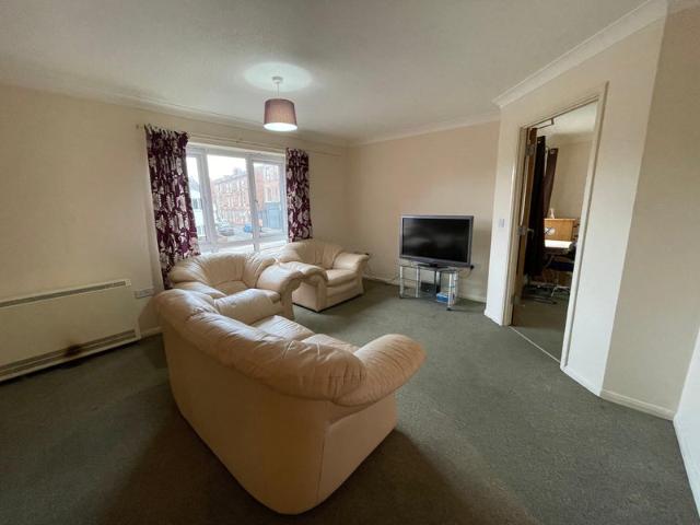 Room at Alfreton Road, Nottingham