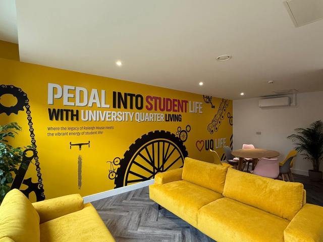 Room at Alfreton Road, Nottingham
