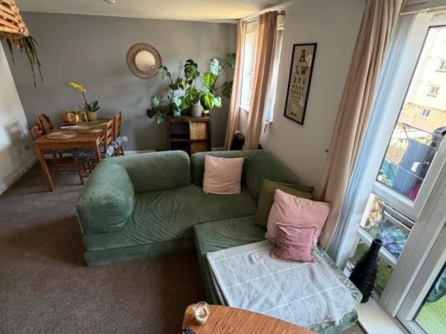 Room at Allanfield Place, City of Edinburgh
