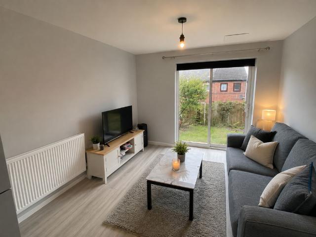 Room at Allington Avenue, Nottingham