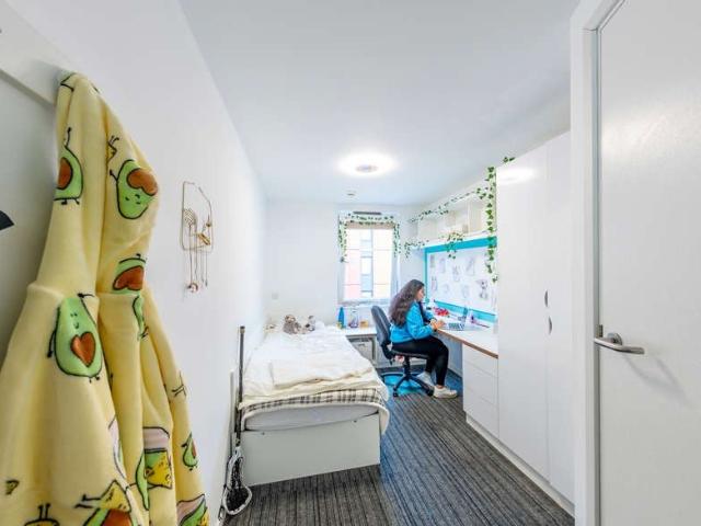 Room at Alma Close, Nottingham