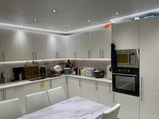 Room at Alpha Grove, Greater London