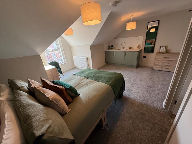 Room at Alphington Road, Exeter