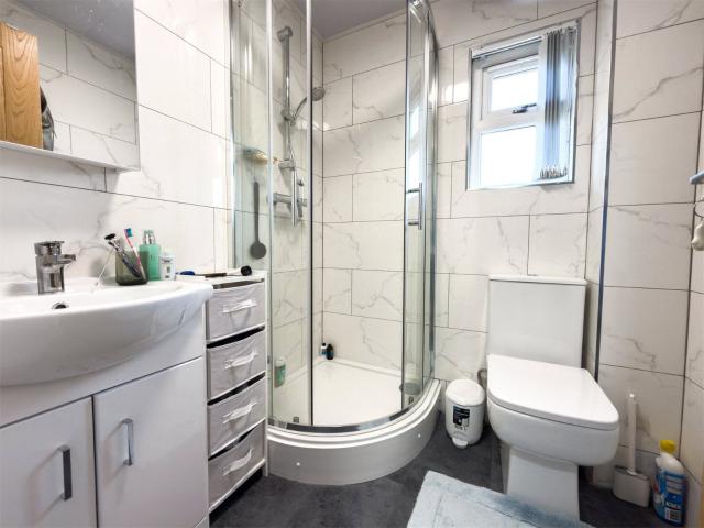 Room at Alton Road, Birmingham