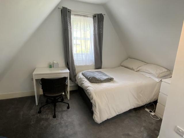 Room at Alum Chine Road, Bournemouth