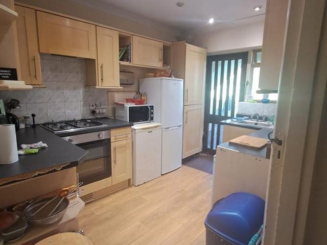 Room at Amblecote Close, Greater London