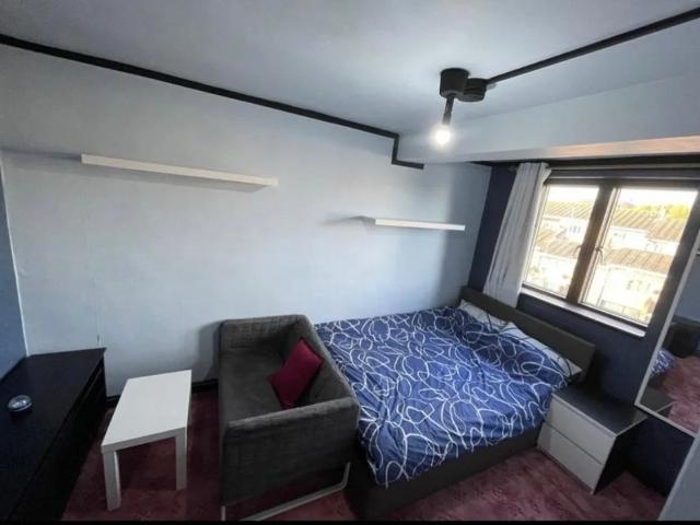 Room at Ambrose Street, Greater London