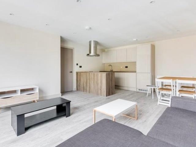 Room at Amesbury Avenue, Greater London