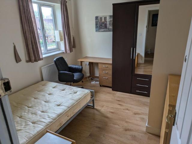 Room at Anchor Crescent, Birmingham