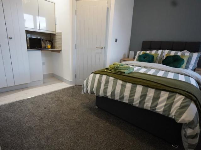 Room at Anderson Road, Sandwell
