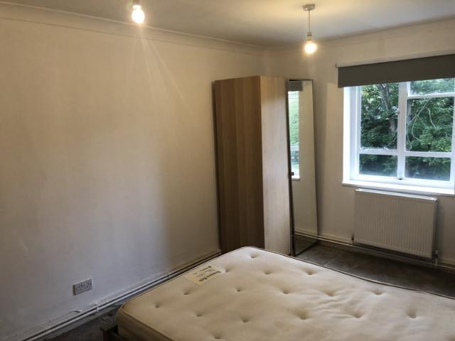 Room at Anerley Park, Greater London