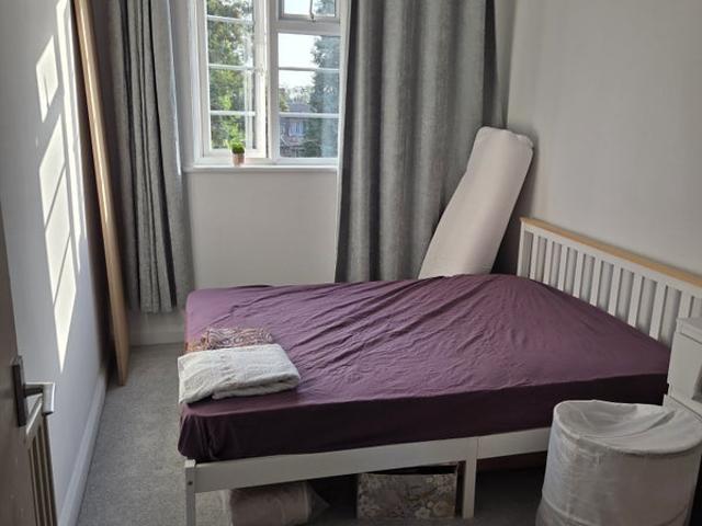 Room at Anerley Park, Greater London