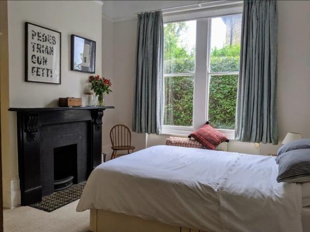 Room at Anerley Park, Greater London