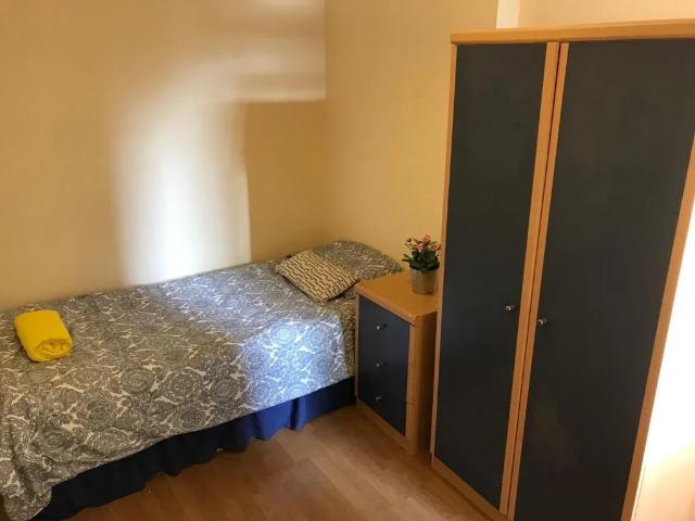 Room at Anson Road, Greater London