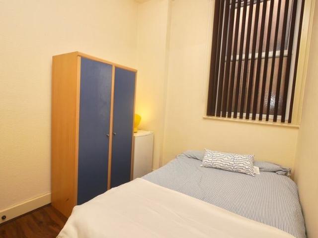Room at Anson Road, Greater London